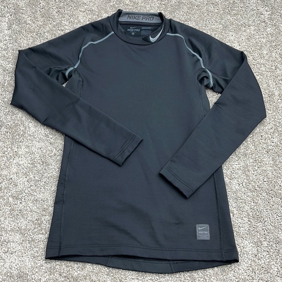 Nike | Shirts | Nike Mens Pro Hyperwarm Dri Fit Max Long Sleeve ...